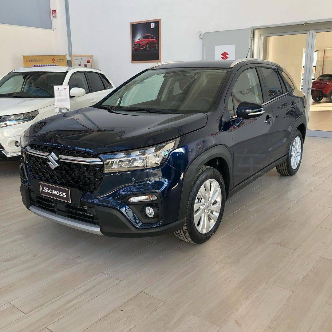 预售11万！铃木SUV“新势力”，1.4T+6AT，竞争缤智，实车更帅气_搜狐汽车_搜狐网