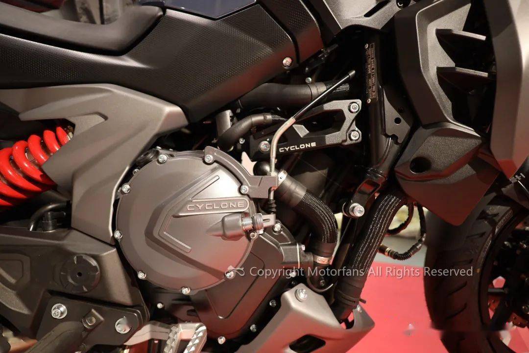 欧洲标准，赛科龙RX6细节赏析_搜狐汽车_搜狐网