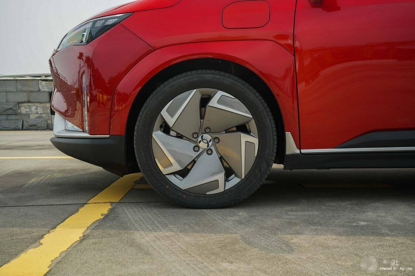 补贴后售13.28万元起 2022款合创Z03正式上市_搜狐汽车_搜狐网