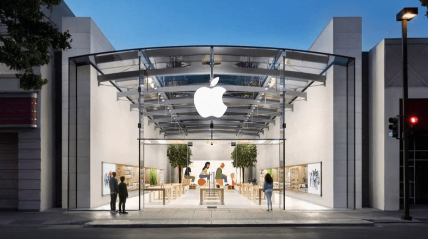苹果妥协！同意改善 Apple Store 员工工作条件_Deirdre_O'Brien_零售点