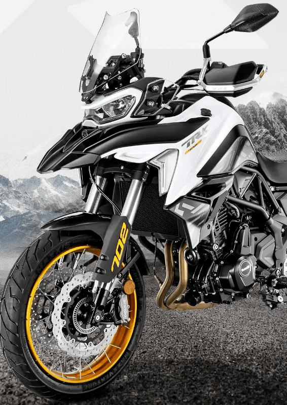 贝纳利TRK702探险车即将登场..._搜狐汽车_搜狐网