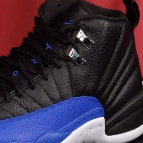 「皇家蓝」AJ12 实物曝光！但有一处设计出乎意料！_Jordan_Air_质感