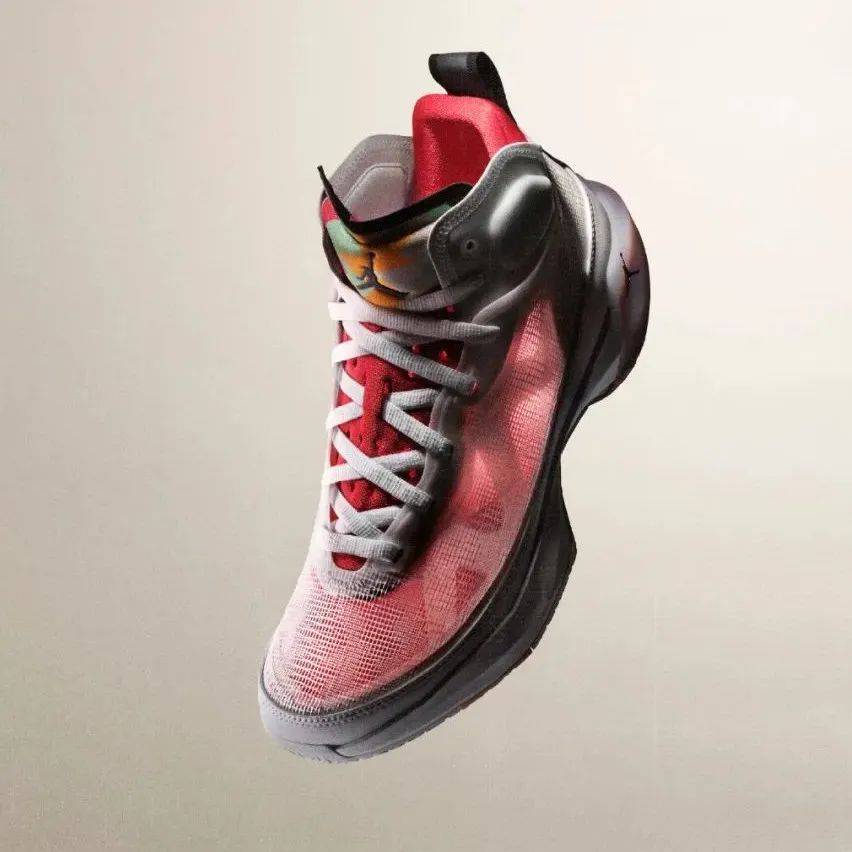 Air Jordan 37 正式发布 · PUMA SELECT 全新 MMQ 系列快闪 | XH55球鞋新闻 」_Stand_Nike_蓝色港湾