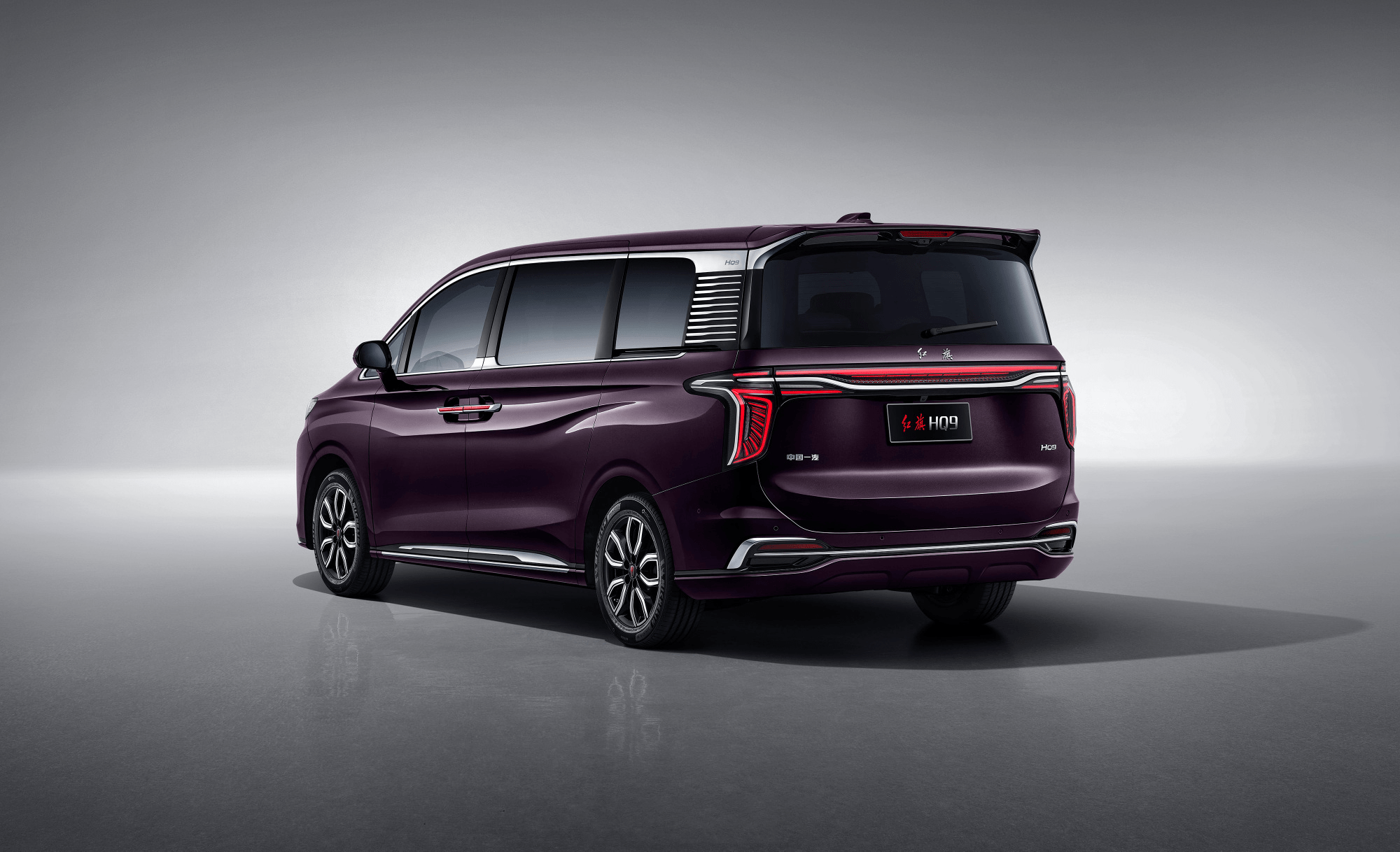 国人的高端MPV易主！红旗HQ9比埃尔法还要尊贵？_搜狐汽车_搜狐网