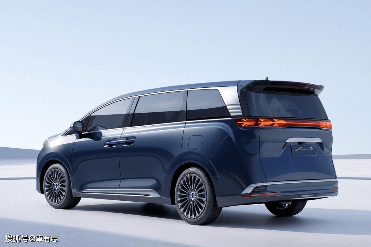 比亚迪确认：首款高端MPV上市，纯电版和混动版都有，仅32.98万起_搜狐汽车_搜狐网