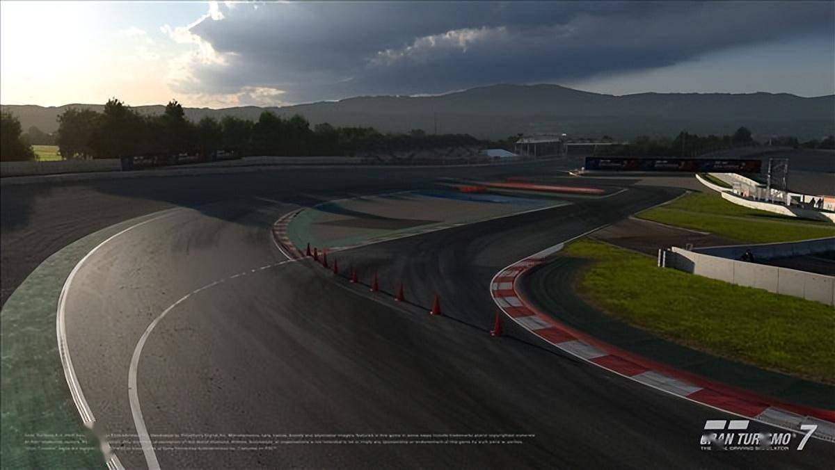 SIE《GT7》1.20版本宣传片 新增三款车辆、赛道配置_搜狐汽车_搜狐网