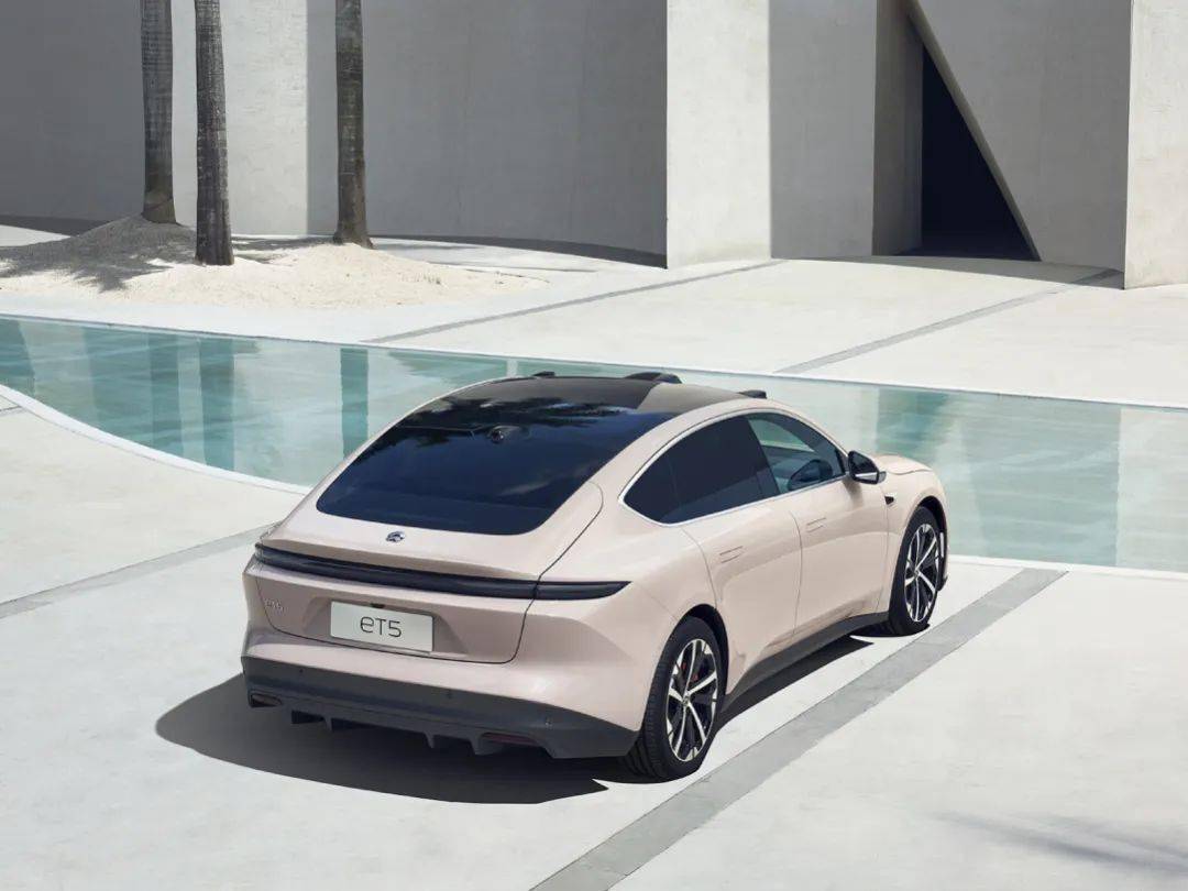 NIO ET5外观&内饰全色实拍来了！_搜狐汽车_搜狐网