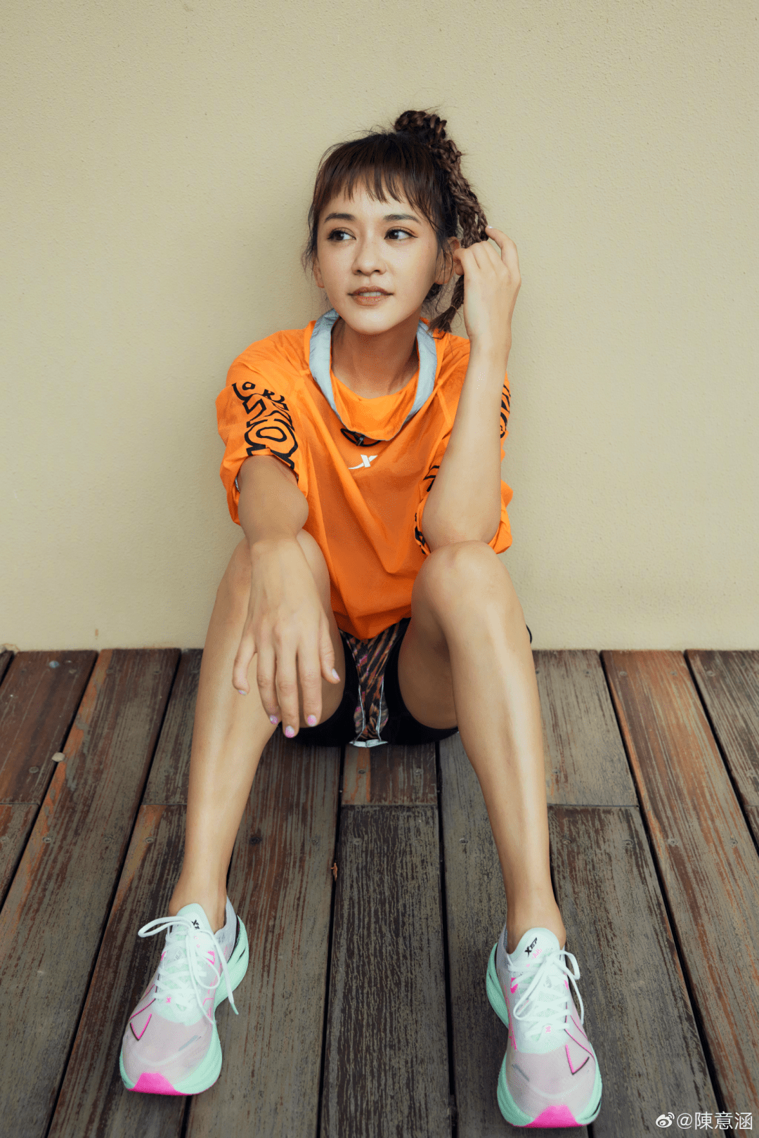 极致专业就是一种时尚！特步 160X 3.0 PRO 为何火遍「娱乐圈、商圈、体育圈」？_跑鞋_技术_性能