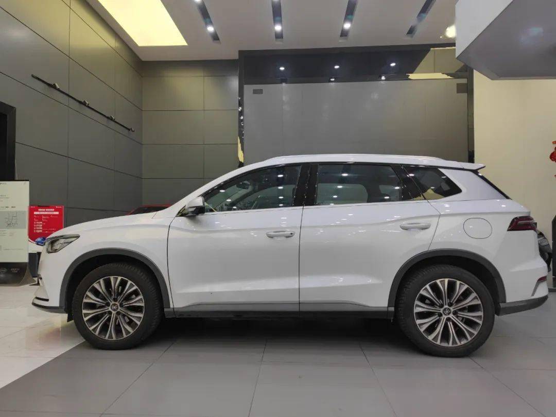 超级智能电四驱大五座SUV宋Pro DM四驱性能版(旗舰型)19.98万，8折转让_搜狐汽车_搜狐网