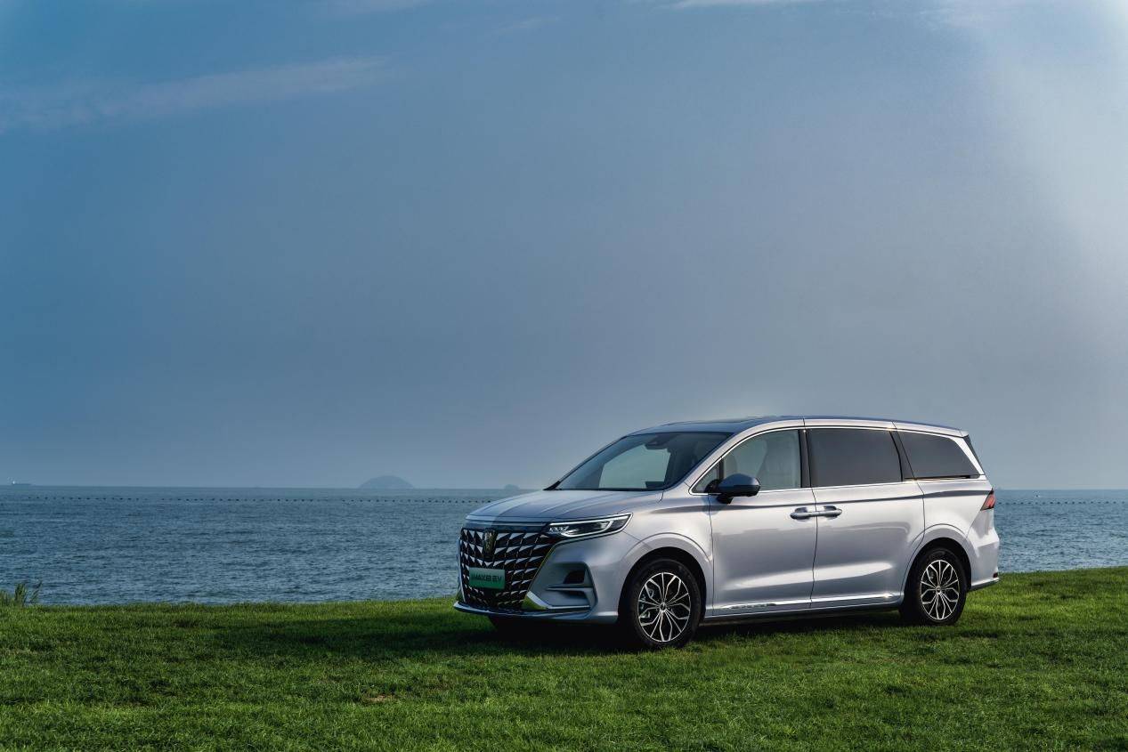 大家庭无忧出行的最佳选择，就是“安全头等舱”荣威iMAX8 EV_搜狐汽车_搜狐网