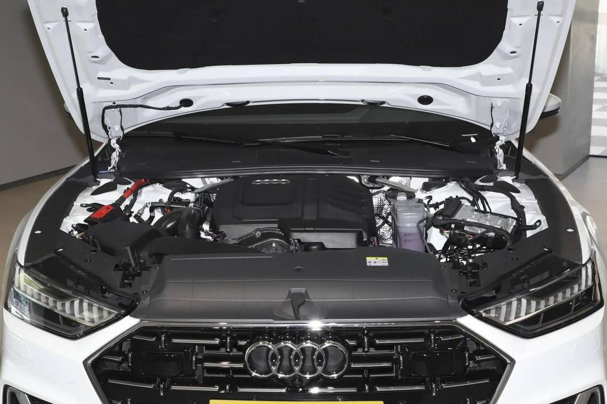 上汽奥迪A7L无框电吸门+离车智能泊车，安全性十足_搜狐汽车_搜狐网