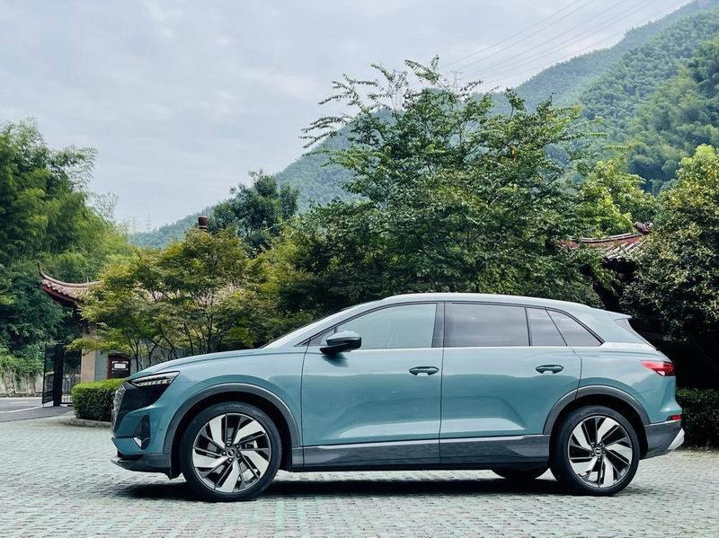 尝鲜试驾上汽奥迪首款纯电豪华SUV Q5 e-tron_搜狐汽车_搜狐网