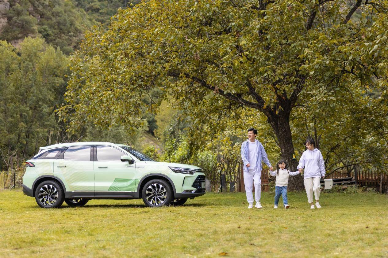 家用SUV的高端较量 北京X7、CS75 PLUS、瑞虎8 PLUS谁最卷？_搜狐汽车_搜狐网