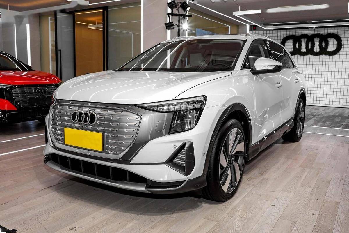 豪华纯电动大6座SUV什么样？45万可以买到Q5 e-tron，试驾后就懂了_搜狐汽车_搜狐网