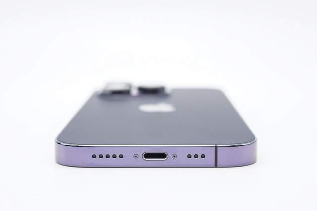 省流：iPhone 14 Pro充电不明显，电池容量最低，iPhone14 Pro充电评测_功率_测试_系列