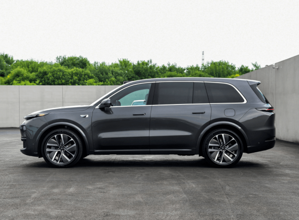 又一款国产豪车争光了，车长5218mm造型大气，9月交付量破万_搜狐汽车_搜狐网