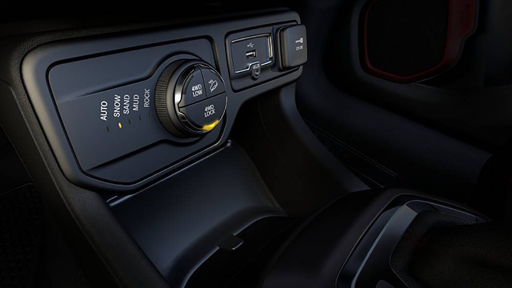 搭载1.3T+9AT动力总成 2023款Jeep自由侠海外发布_搜狐汽车_搜狐网