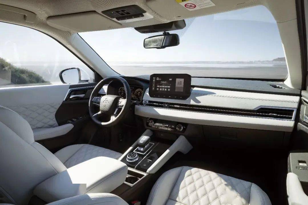 广汽三菱｜全新欧蓝德预售价17万起 纯正SUV威风来袭_搜狐汽车_搜狐网