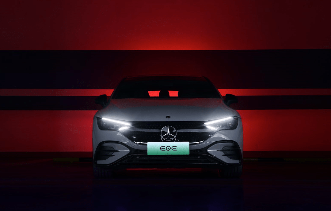 BBA加速电气化转型，北京奔驰EQE能否成为50万级标杆？_搜狐汽车_搜狐网