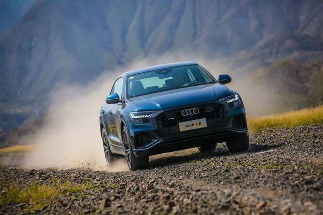 东莞保时捷718车友群俱乐部有这钱我不会买保时捷卡宴?奥迪Q8到底对手了谁?_搜狐汽车_搜狐网