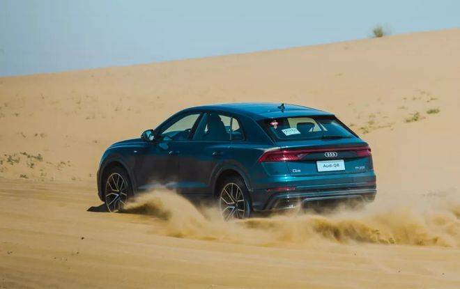 东莞保时捷718车友群俱乐部有这钱我不会买保时捷卡宴?奥迪Q8到底对手了谁?_搜狐汽车_搜狐网