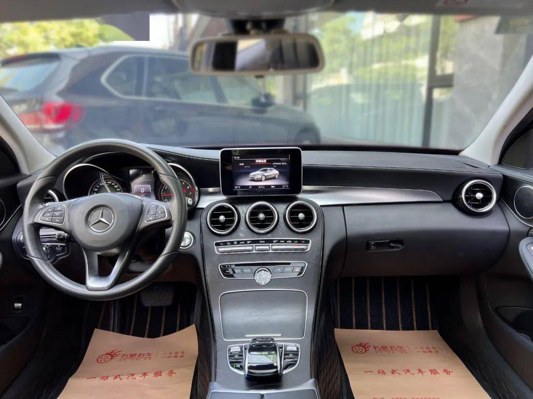 【推荐车型】奔驰C200L:底气十足，超强"C"引力!_搜狐汽车_搜狐网