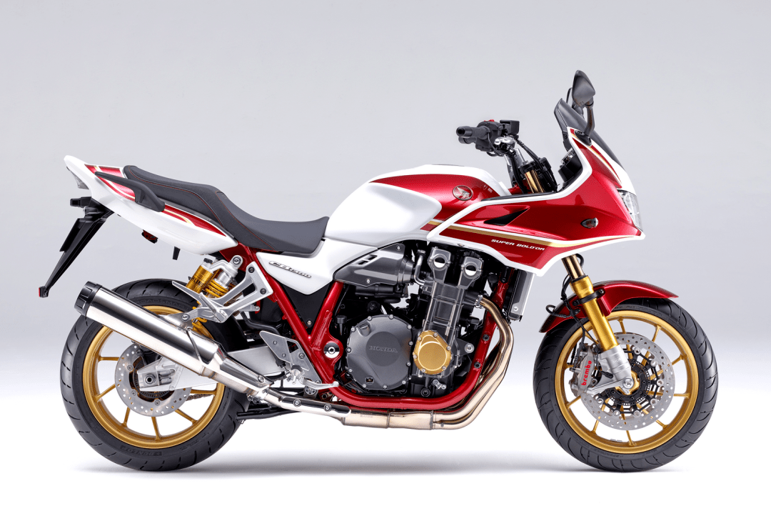 包括三十周年纪念版，Honda 2023 CB1300 系列_搜狐汽车_搜狐网