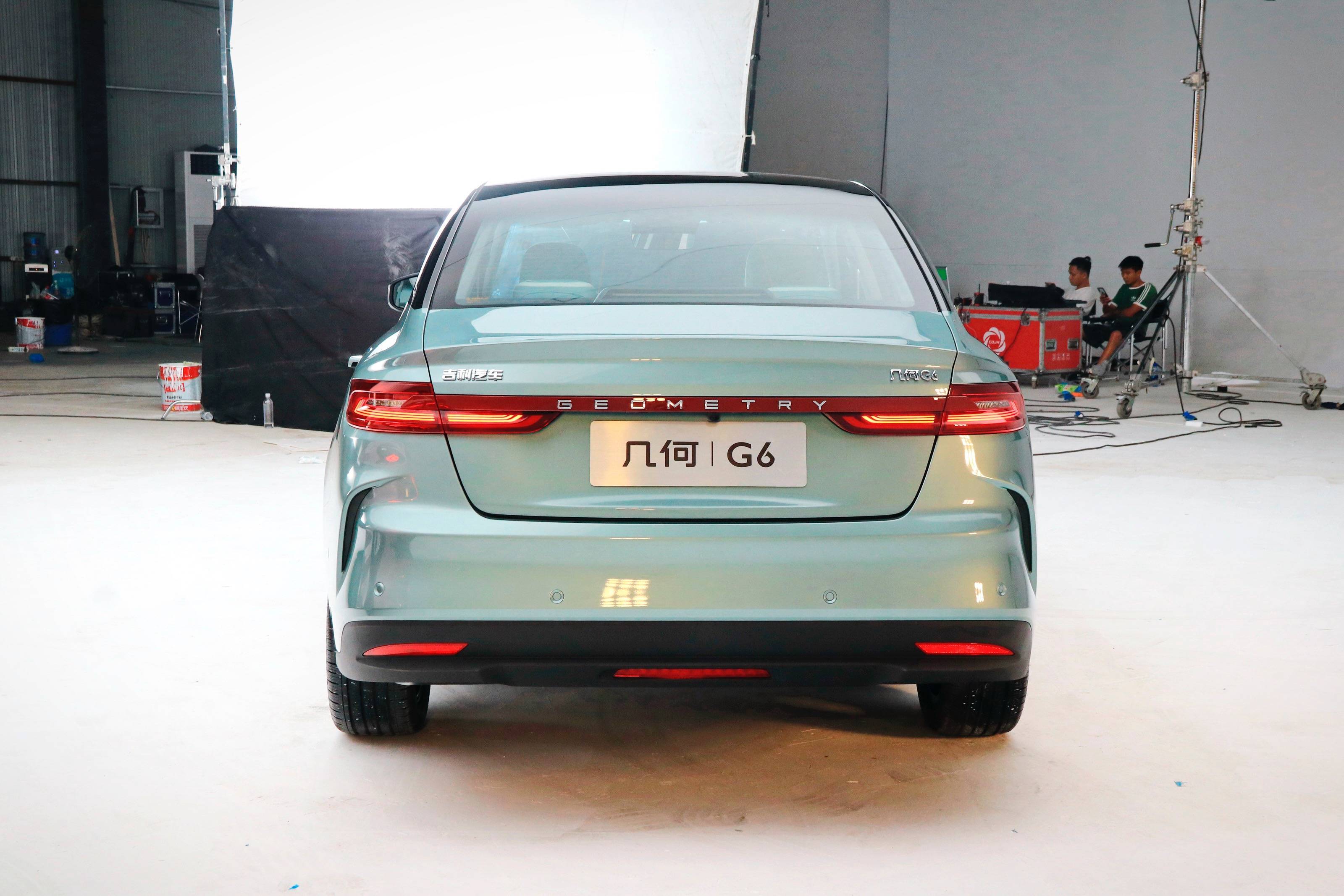 几何G6/几何M6上市，全系标配L2级自动驾驶辅助系统_搜狐汽车_搜狐网