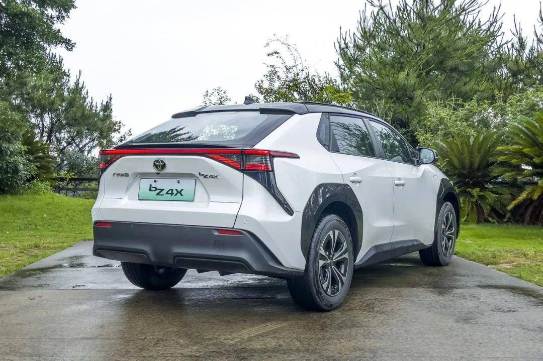 盘点10月上市的重磅纯电动车，闪电猫、bZ4X等谁会大卖？_搜狐汽车_搜狐网