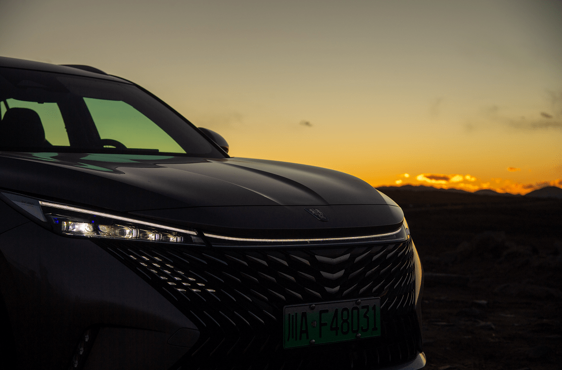 试驾丨奔赴800公里川西路 第三代荣威RX5/超混eRX5成色十足_搜狐汽车_搜狐网