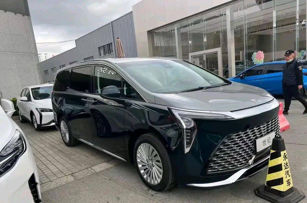 售价曝光！别克GL8“世纪”实车来了，准备接替雷克萨斯LM？_搜狐汽车_搜狐网