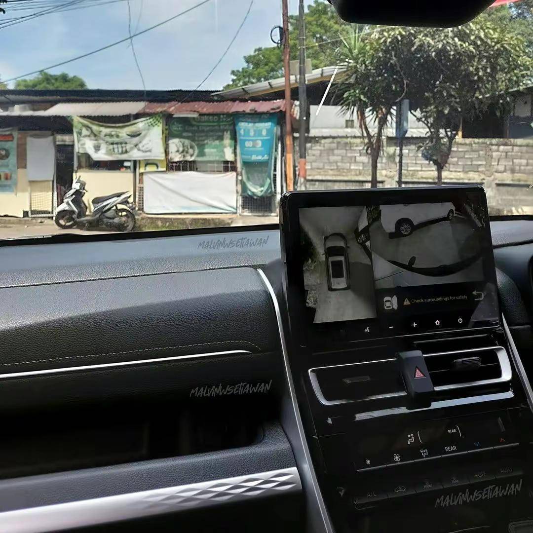 丰田版“GL6”亮相，三排七座+2.0混动引擎，海外预售13万，会火吗_搜狐汽车_搜狐网