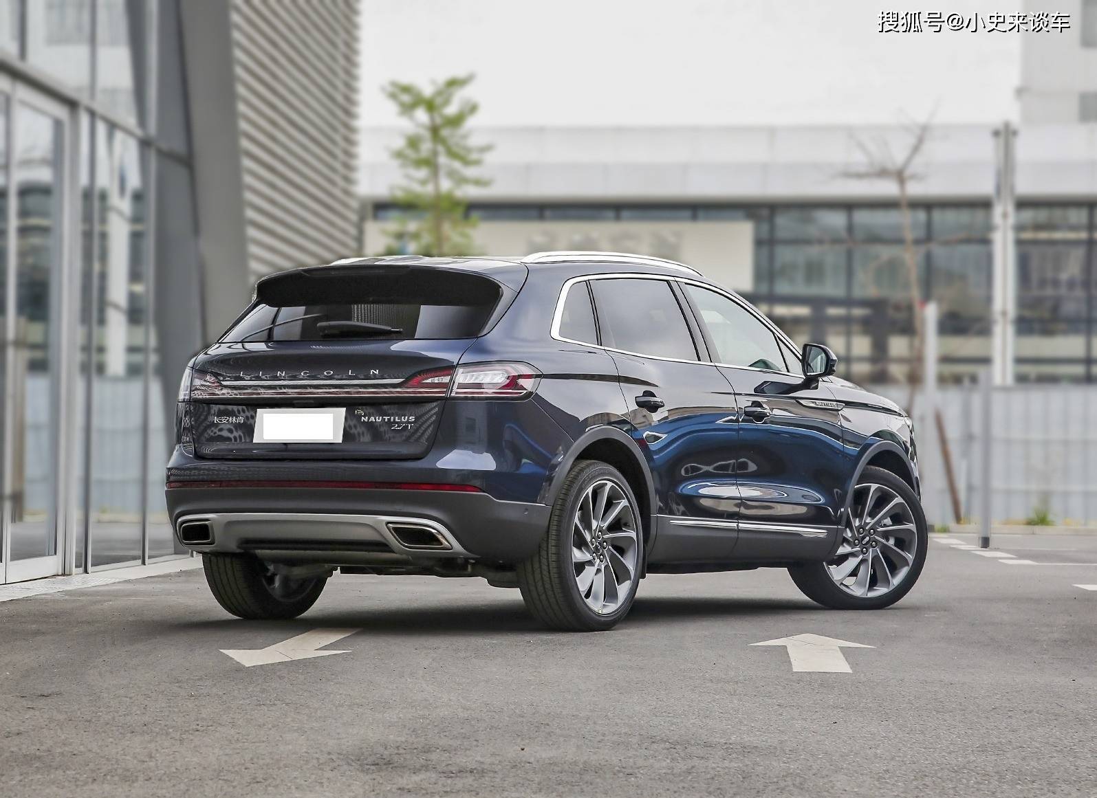 林肯终于爆发！全新SUV30万车长超4米9，搭载2.0T+8AT，还看啥！_搜狐汽车_搜狐网