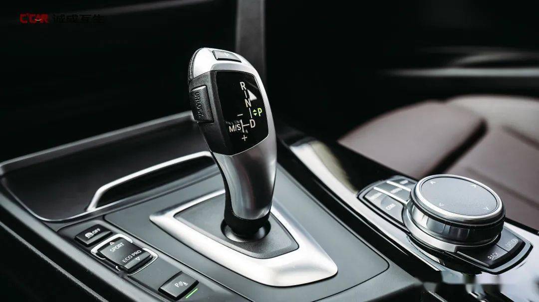 20万出头享受3系，这性价比不香？【宝马3系 320Li 时尚型】_搜狐汽车_搜狐网