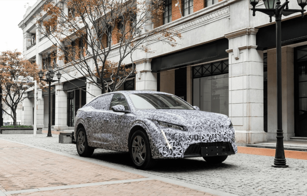 官方开始预热，东风标致408X谍照曝光，跨界造型，或定价15万左右_搜狐汽车_搜狐网