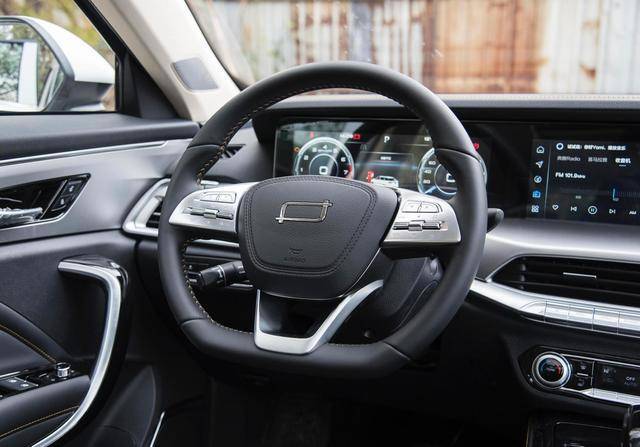 售11.48万起 搭1.5T动力/前脸焕新!对标哈弗神兽?新款奔腾T77上市_搜狐汽车_搜狐网