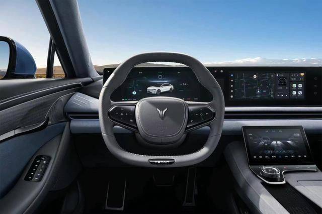 百公里加速时间3.8S，最大续航730km，追光开启预售，32.29万起_搜狐汽车_搜狐网