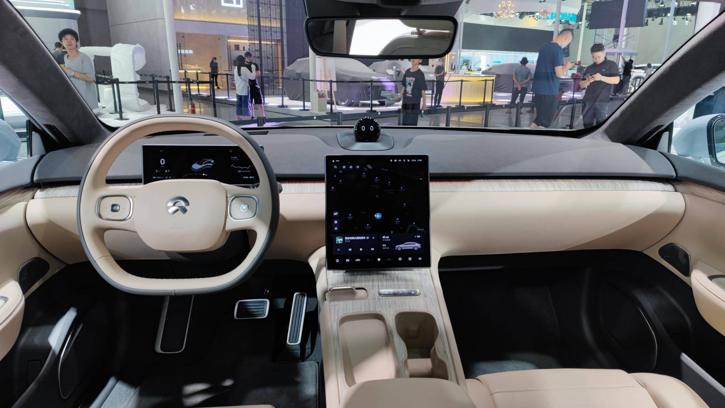 百公里加速仅3.8秒，蔚来ET7综合表现抢眼_搜狐汽车_搜狐网