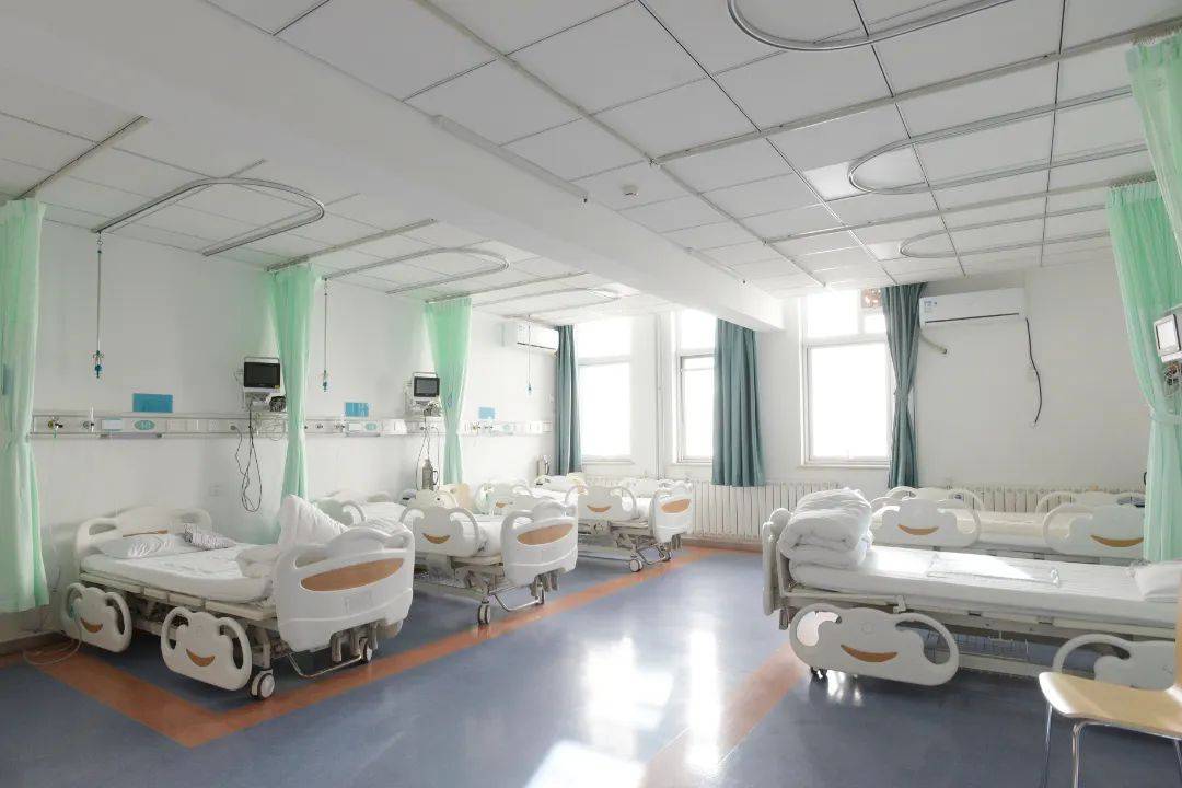 发热门诊接诊量增10倍！多地加快ICU病床扩容，紧急培训重症医护人员_工作_患者_救治