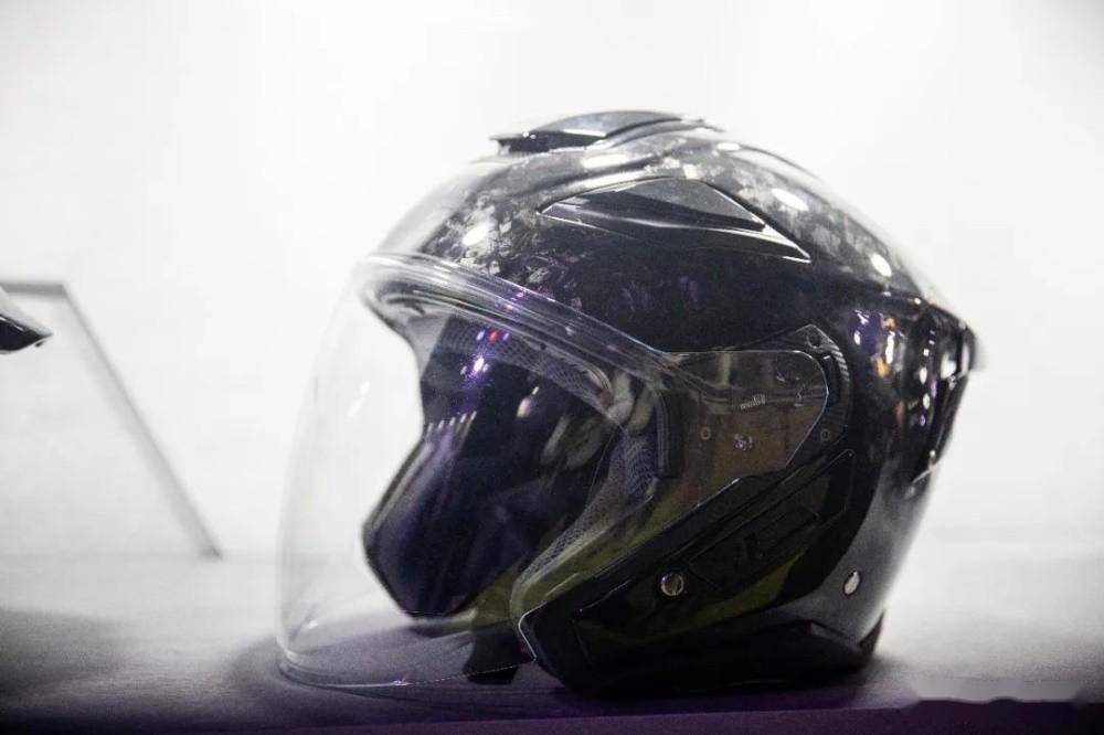 GSB发布7款头盔，TVB实力派演员亲临现场_搜狐汽车_搜狐网