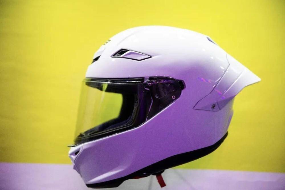 GSB发布7款头盔，TVB实力派演员亲临现场_搜狐汽车_搜狐网