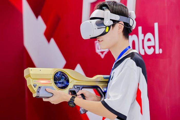 2022 VRES华西赛区最终决战！天府之城拥抱VR新视界_宇宙_赛事_网络