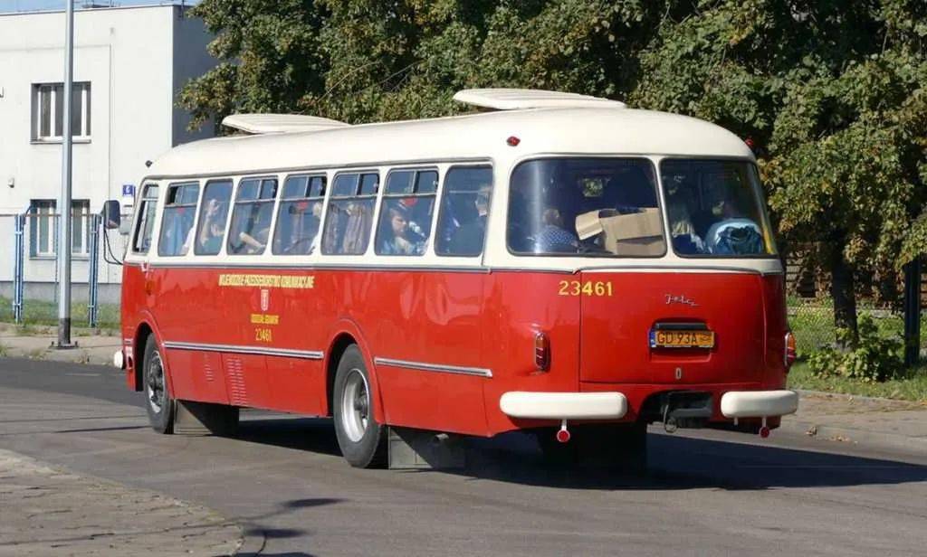 波兰一对公交好兄弟，耶尔奇RTO 043巴士搭配P01拖车_搜狐汽车_搜狐网