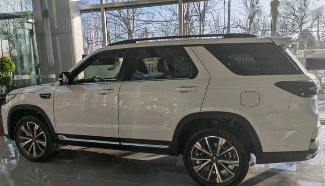 长安牌“探险者”来了，2023版CS95颜值飙升标配8AT，售价接地气_搜狐汽车_搜狐网