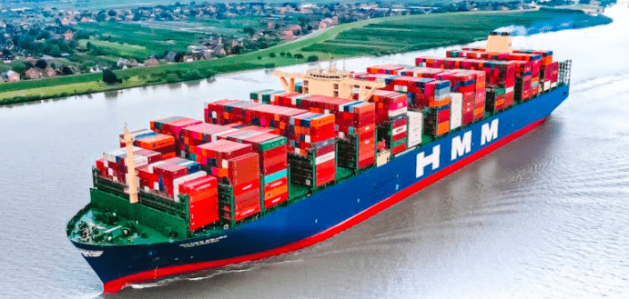 11.2亿美元！HMM订购9艘9000TEU甲醇燃料集装箱船_订单_航运_全球