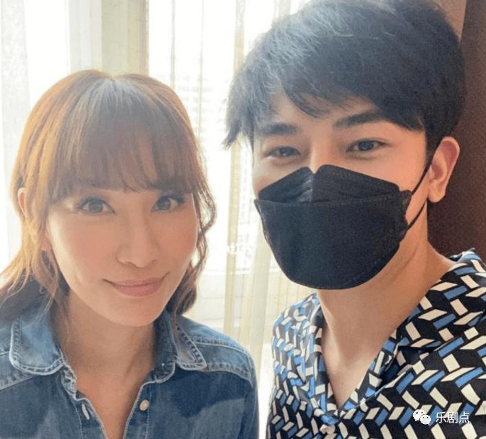 43岁TVB花旦徐子珊罕露面冻龄似少女，已卖车卖房移居英国，读心理学博士_比赛_硕士_王祖蓝