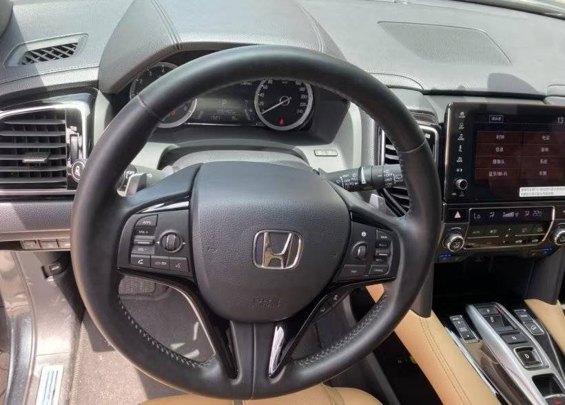 本田urv和冠道有什么不同，内行人来聊聊，本田URV车友俱乐部（990期）_搜狐汽车_搜狐网