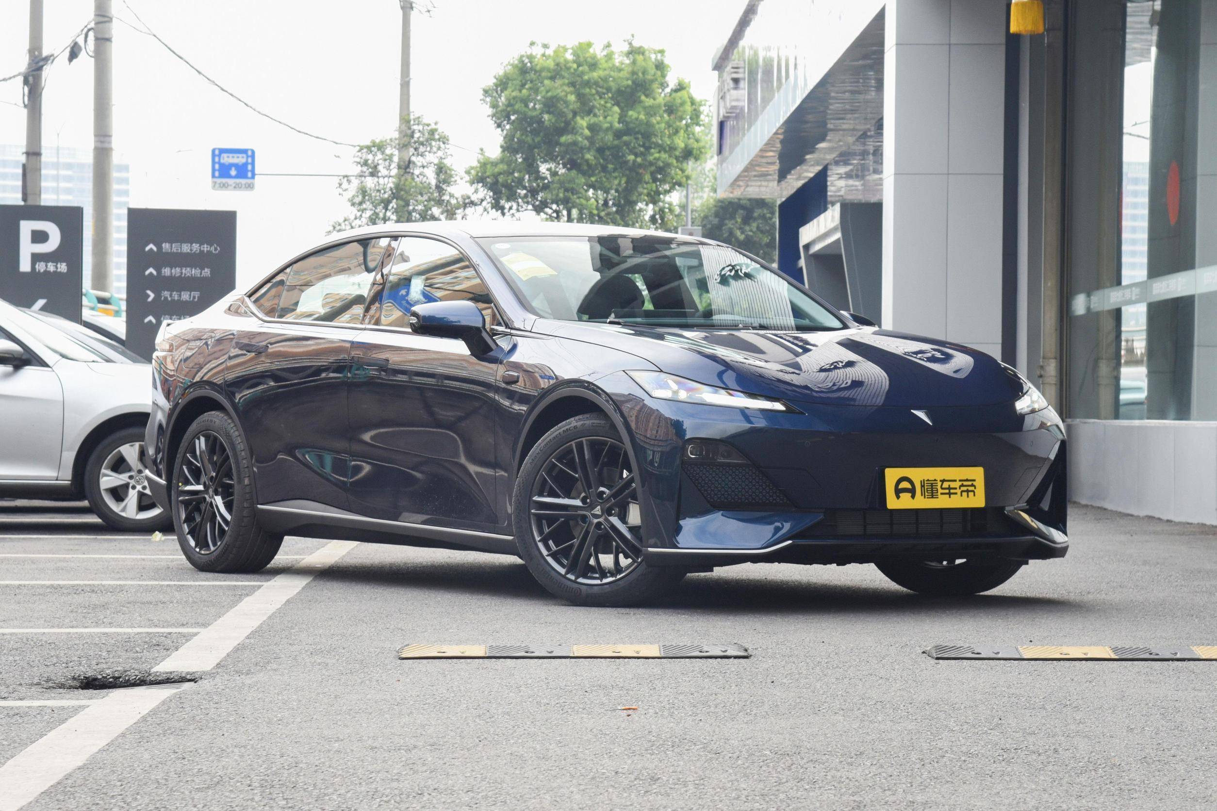 长安深蓝SL03增程版：售17.19万，综合续航1200km，值得购买吗？_搜狐汽车_搜狐网