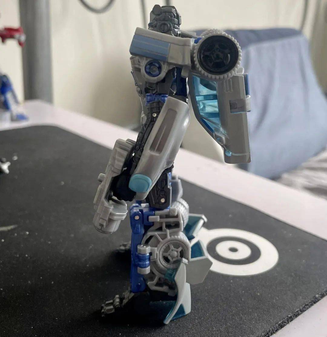 《变形金刚：超能勇士崛起》系列D级幻影实物入手图集锦_玩具_电影_区别