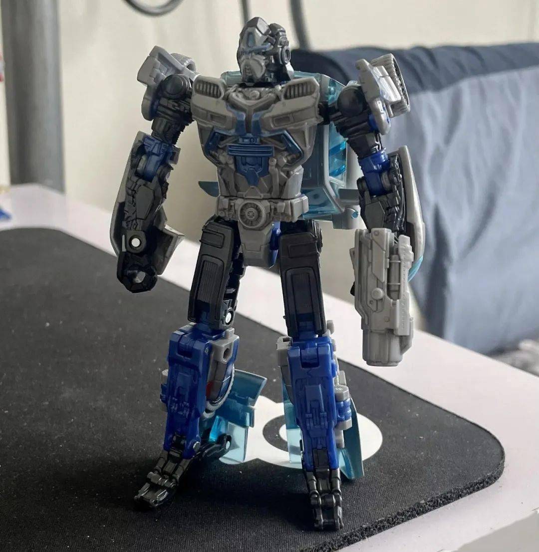 《变形金刚：超能勇士崛起》系列D级幻影实物入手图集锦_玩具_电影_区别